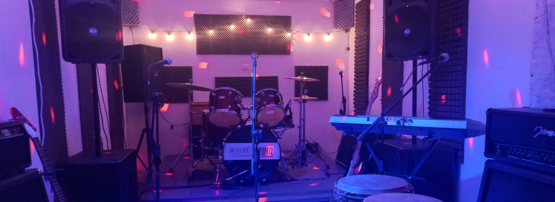 Capital Latino Music – Sala de Ensayos y Estudio de Grabación en Bogotá